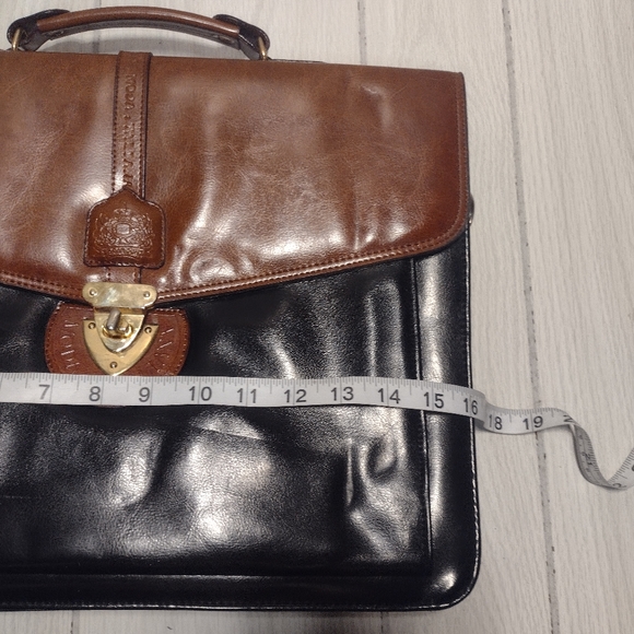 moda italiana | Bags | Vtg Moda Italiana Leather Briefcase Style Bag ...